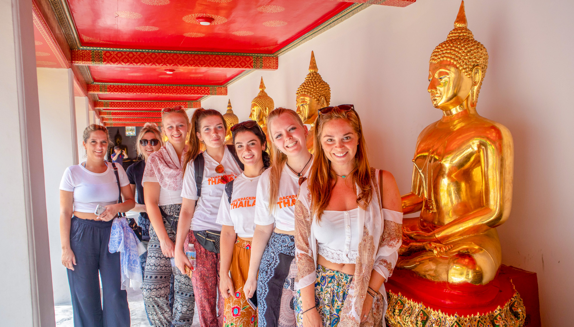 How To Respectfully Visit A Thai Temple | Backpacking Tours